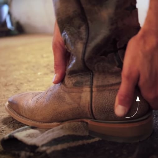 How to Fit Cowboy Boots | Ariat