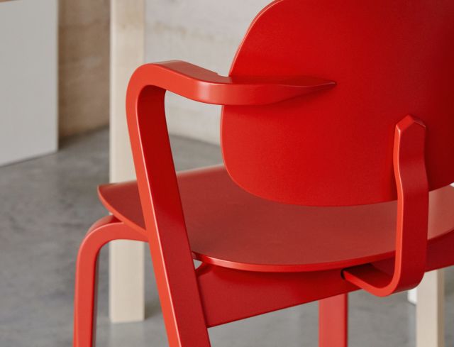 The quest for a universal wooden chair - Artek
