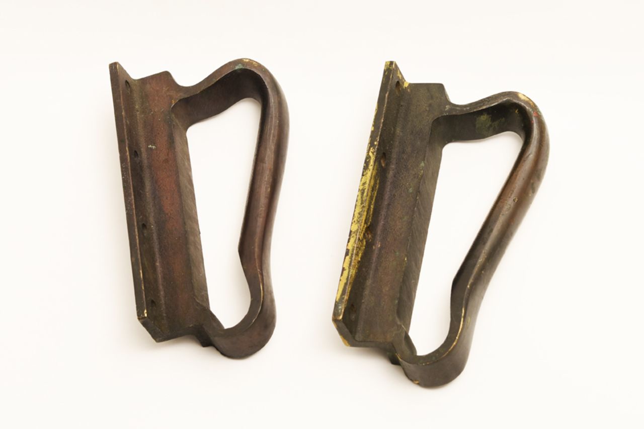 Door handles - Artek