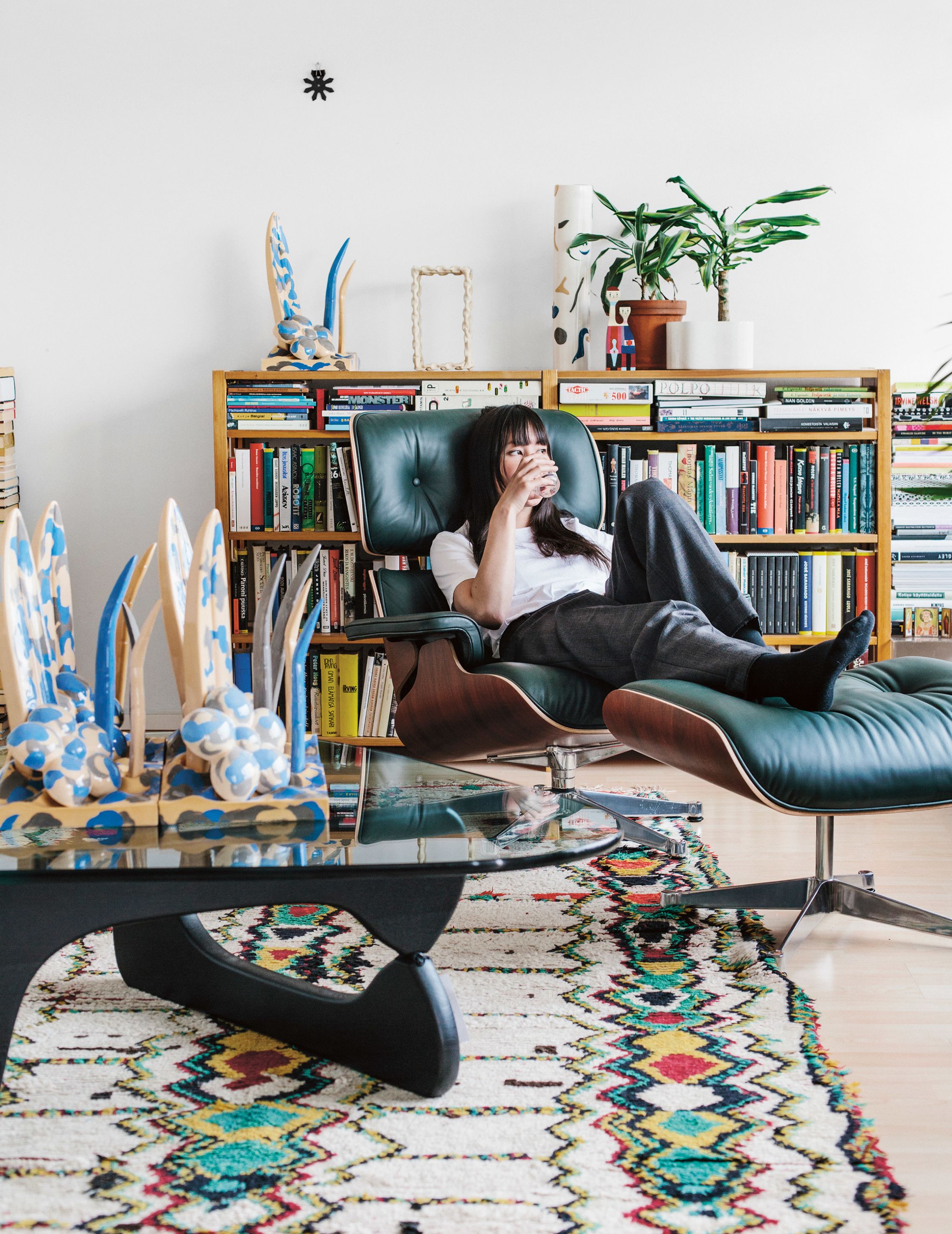 Artek - Man Yau: I think in colours