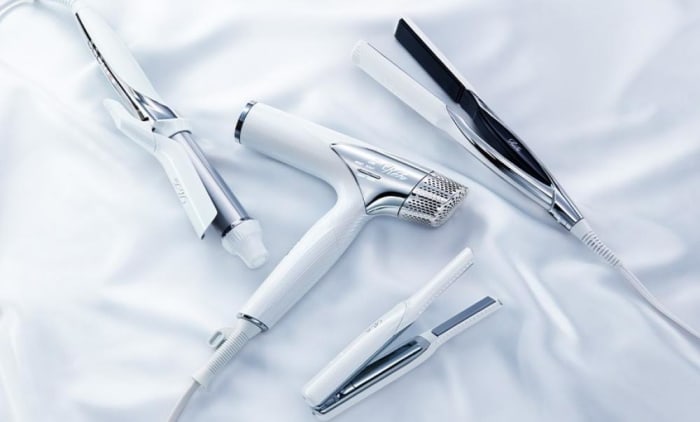 ReFaを使って美しい髪の毛を保てます！｜コラム Ash 新子安店 内田 爽風｜Ash オフィシャルサイト