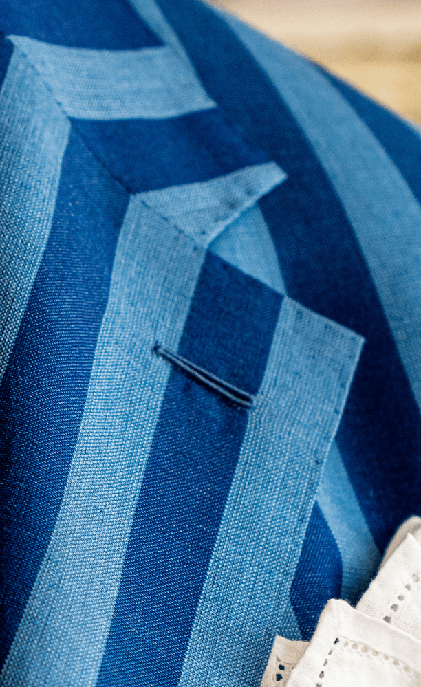 Three Roll Two Jacket | Askokey