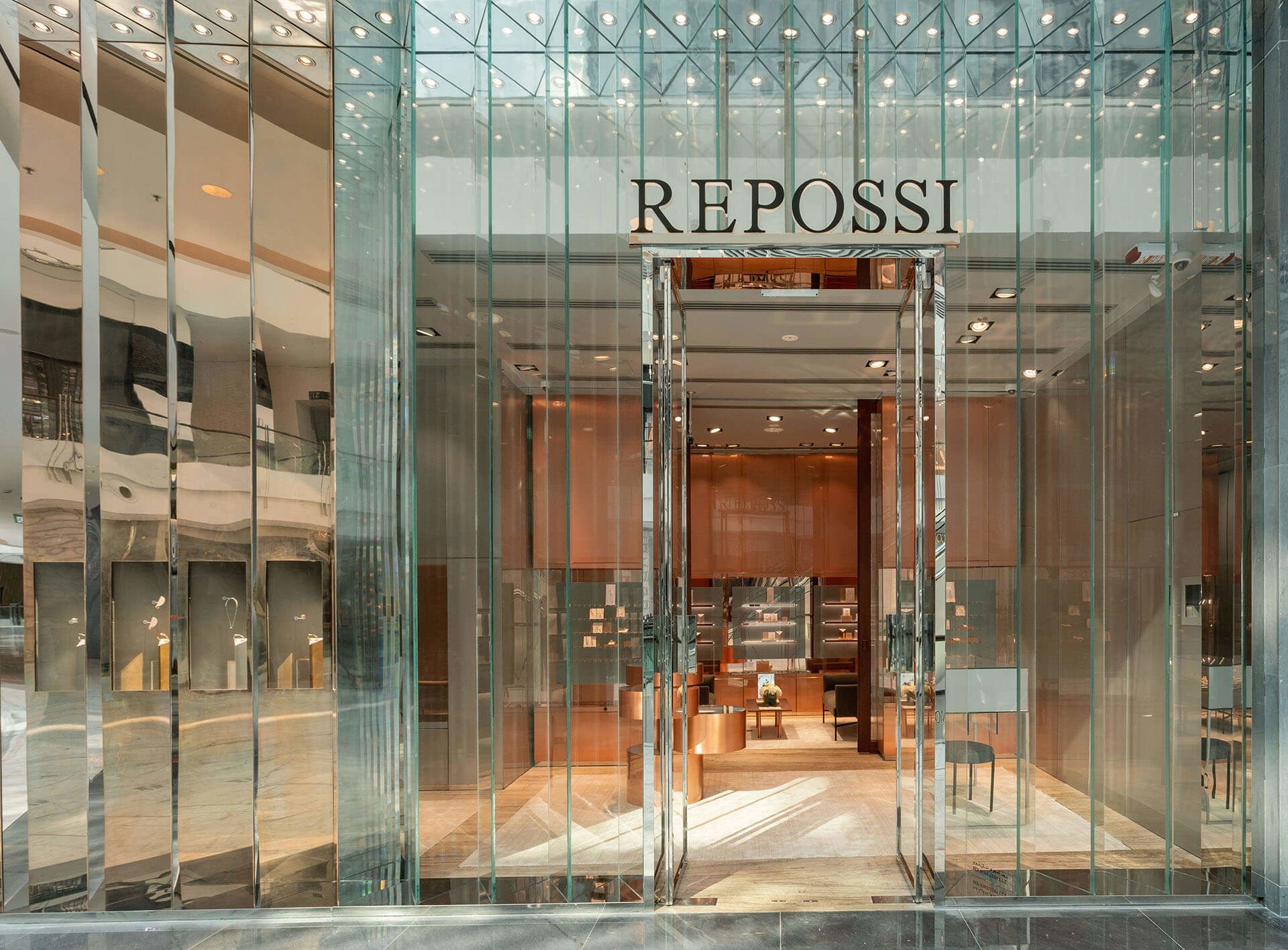 Atelier du Pont - Prisme - Boutique Repossi à Dubaï - Architecture ...