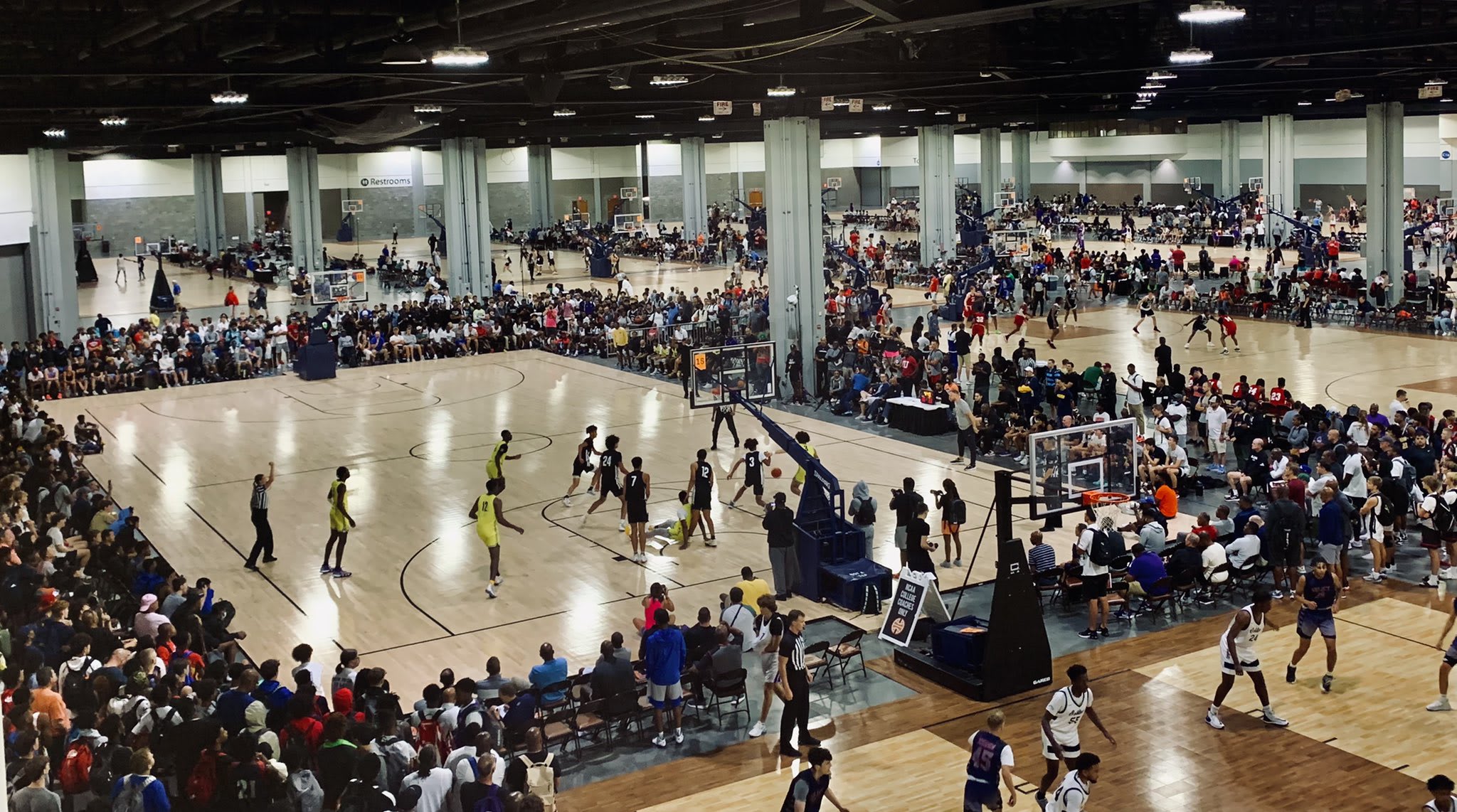 Largest NCAA-certified boys basketball tournament brings more than 500 ...