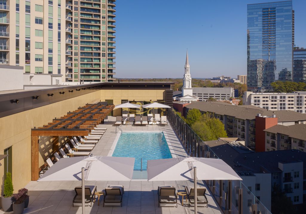 Dive into the Best Hotel Pools in Atlanta - Discover Atlanta