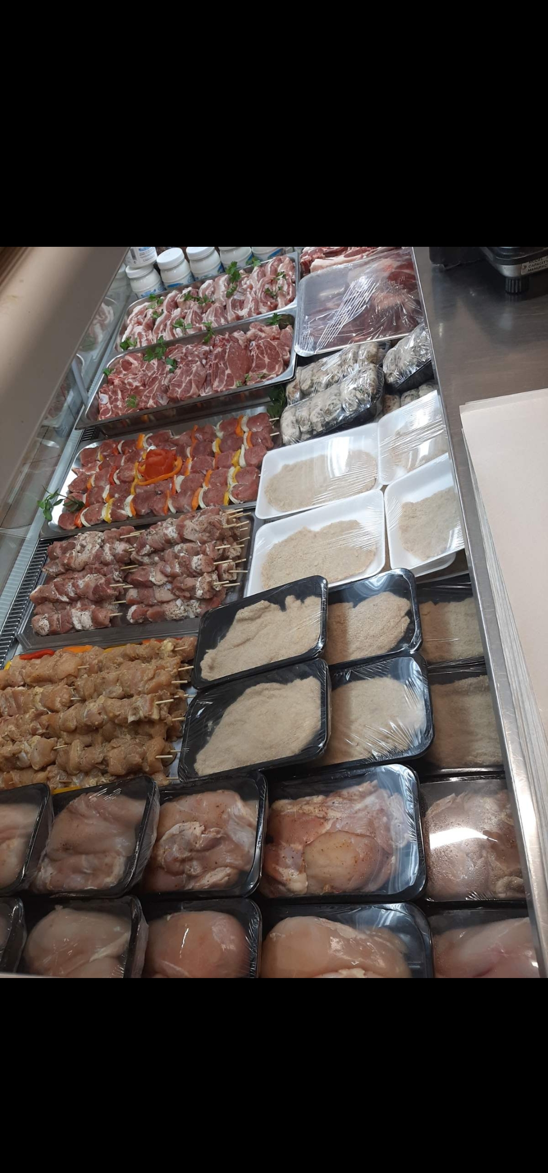 Kreopolio Psitopolio Αdelfoi Athanasiou, Lemesos, Limassol, Cyprus - Wolf