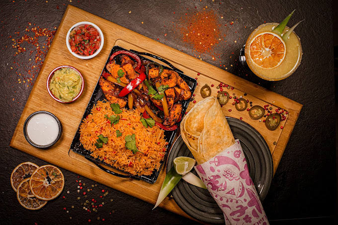 Por Favor, Egkomi, Nicosia, Cyprus - Menu - Wolf