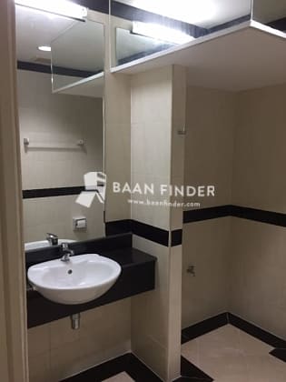 ราคาพิเศษขายทาวน์โฮม 3 ชั้น บ้านกลางเมือง BTS ศรีลาซาล ,BTS บางนา ,เล่น ...