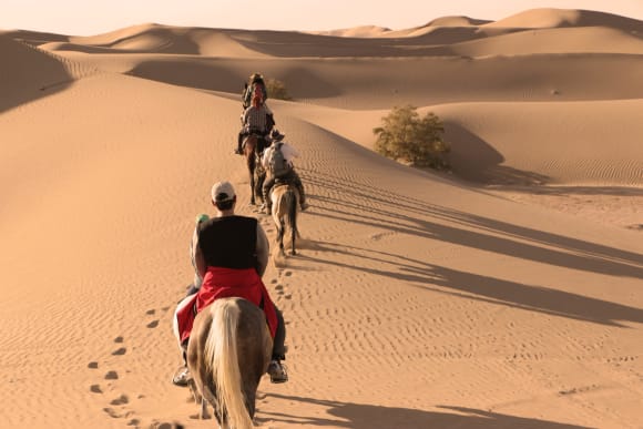 Follow Silk Road Trail Through Iran Central Desert - Iran custom trip ...