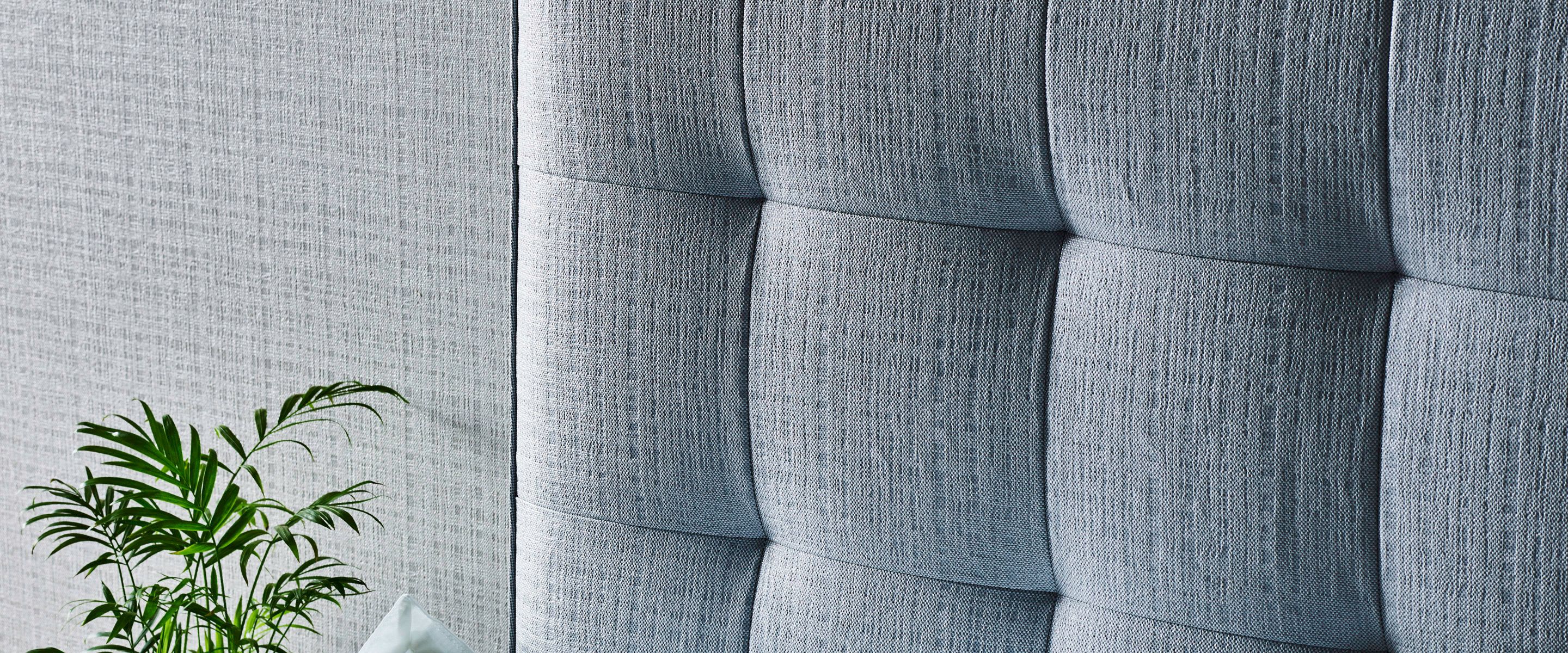 PARCHMENT EMBOSS - Baresque