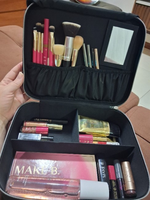 Maleta de Maquiagem Preta Make B. | O Boticário
