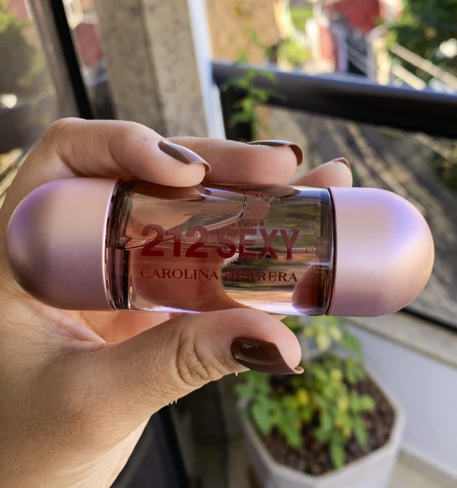 Resenha: perfume 212 Sexy Carolina Herrera EDP - Beleza na Web