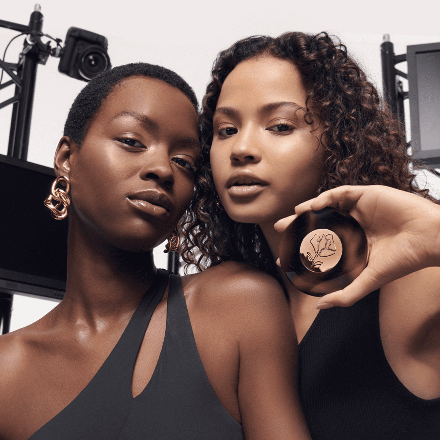 Lancôme Teint Idôle Ultra Wear 03 Deep Glow Sérum Iluminador | Beleza Na Web PRO Pro