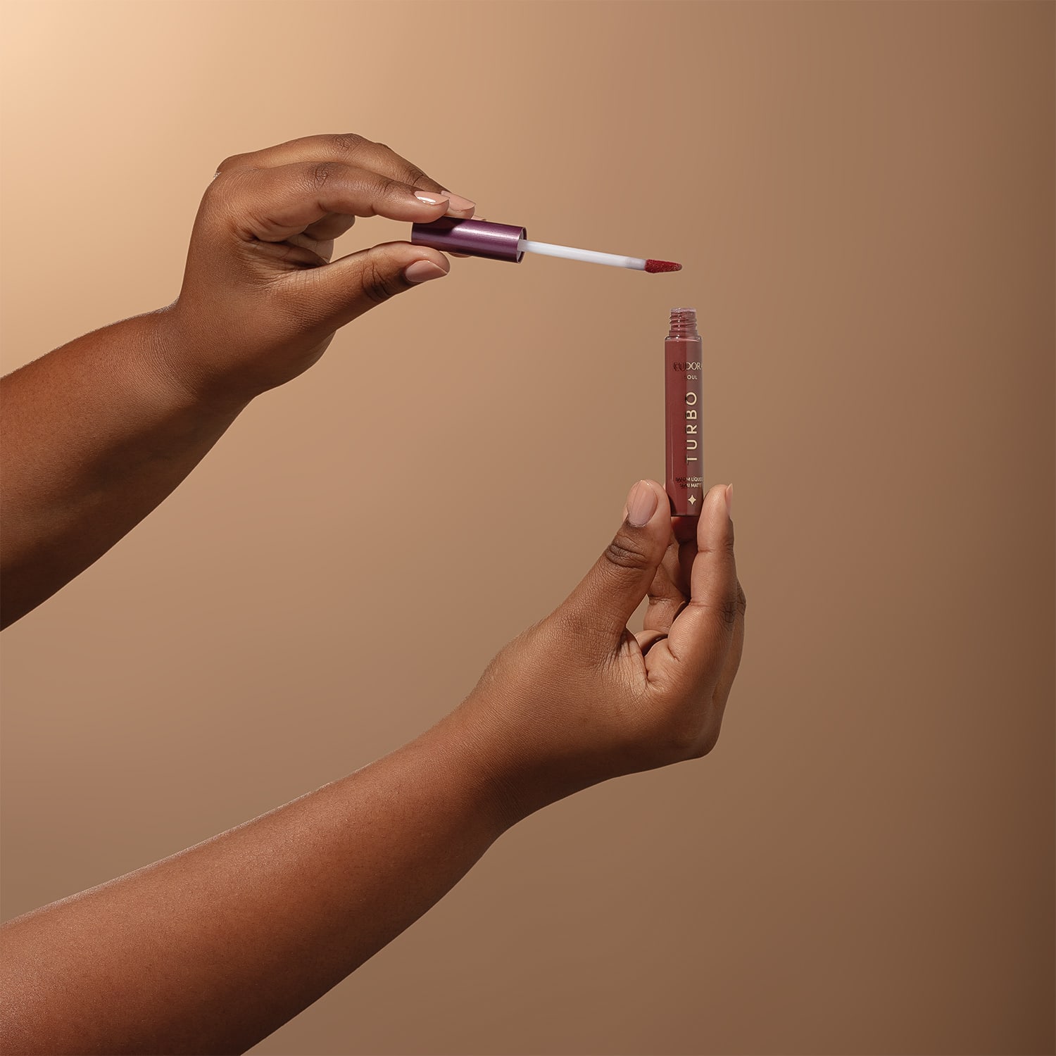Batom Líquido Marrom Turbinado Semi Mate Turbo SOUL 5ml | Eudora