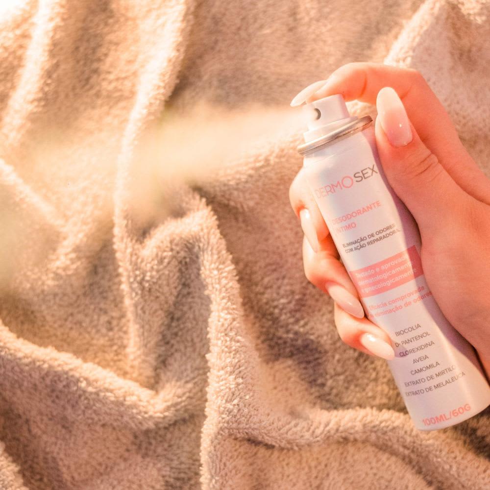 Kit 2 Desodorante Intimo Feminino Anti Odores e Hidratante 100 ml/60g