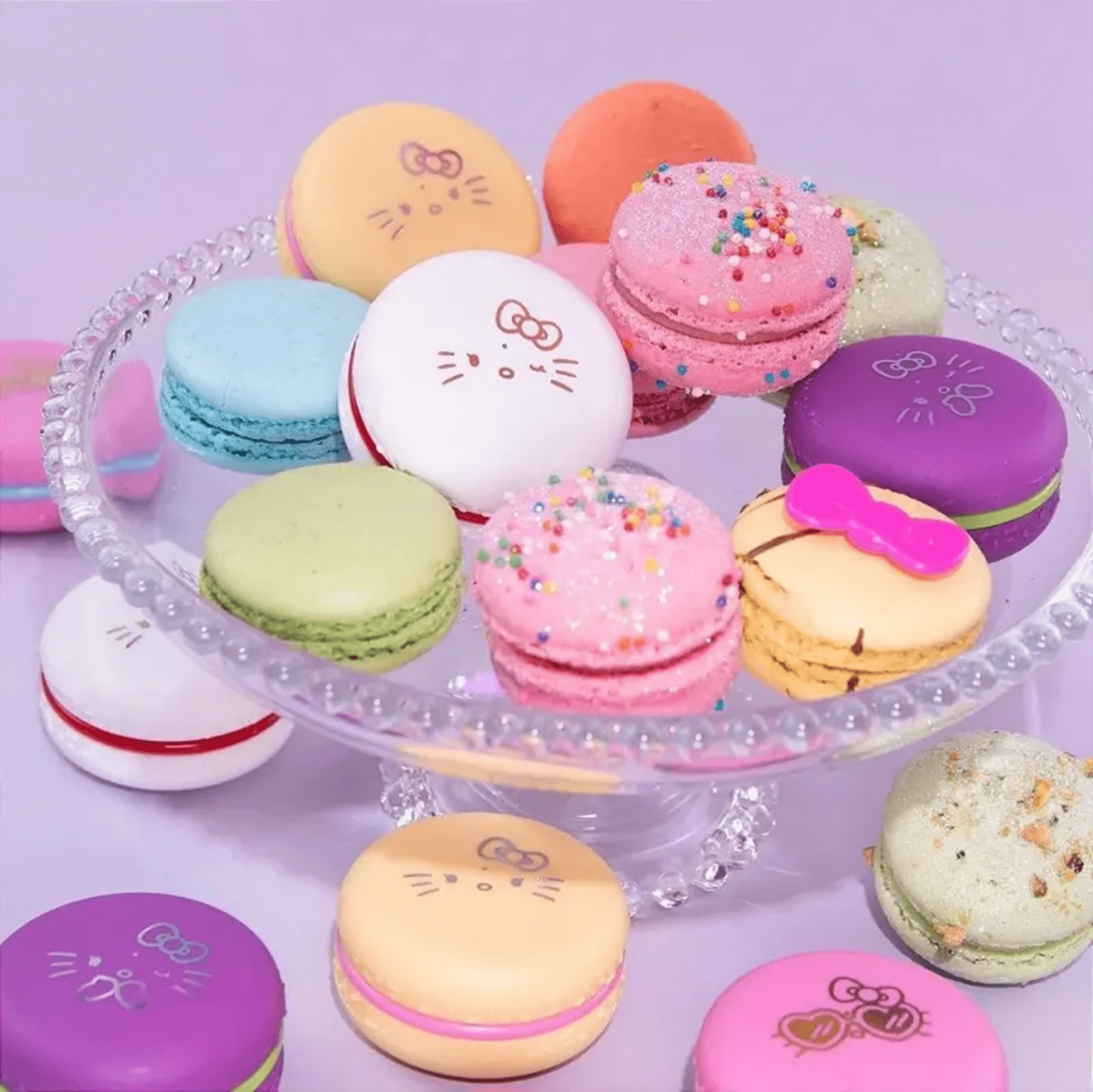 Melancia - Lip Balm Macaron Sabrina Sato x Hello Kitty - FPS 24