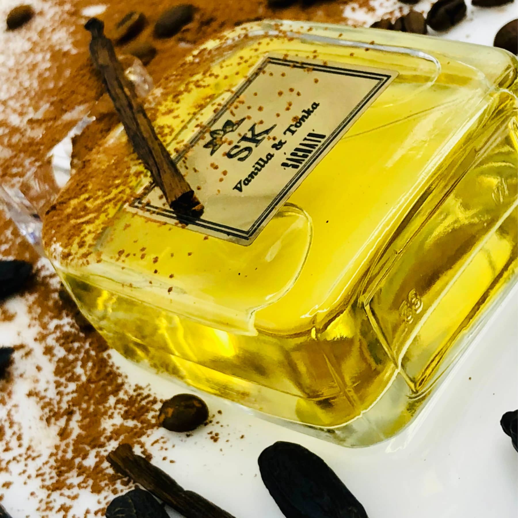 Perfume Masculino SK Vanilla e Tonka Sacratu EDP | Beleza na Web