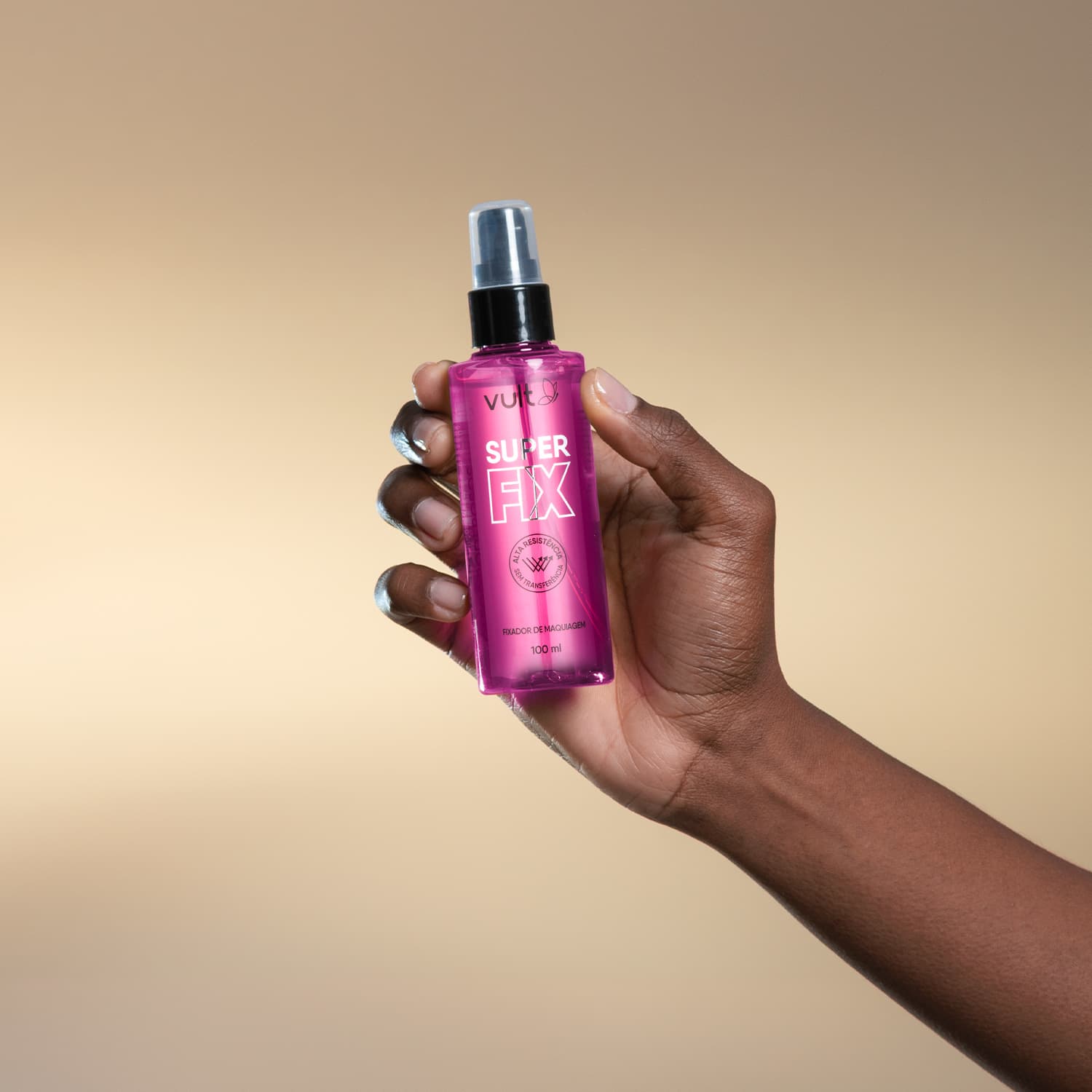 Vult promete linha de maquiagem com 18 horas de duração - Moda 20