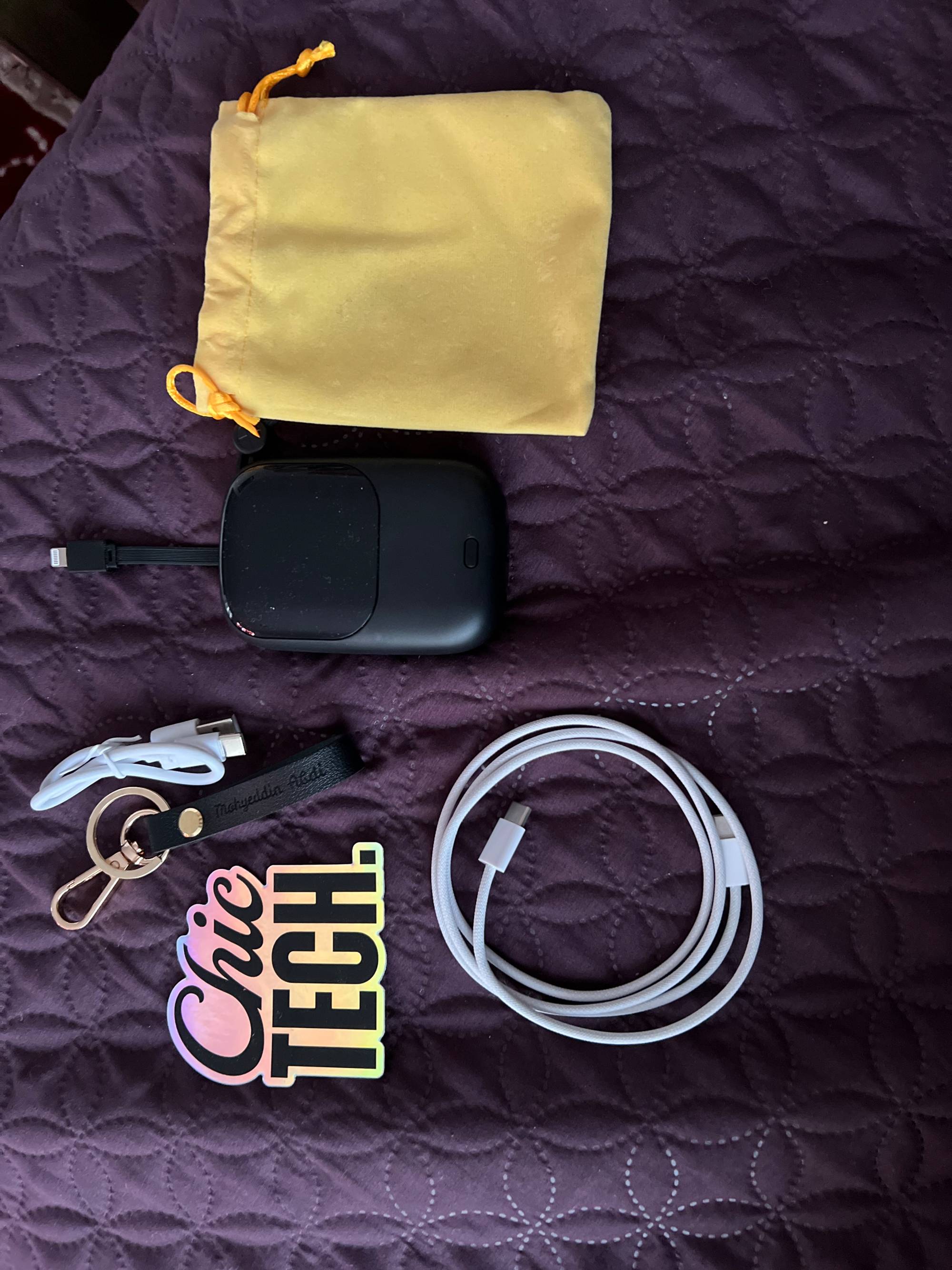 Chic TECH - Chic gadgets with a personal touch.