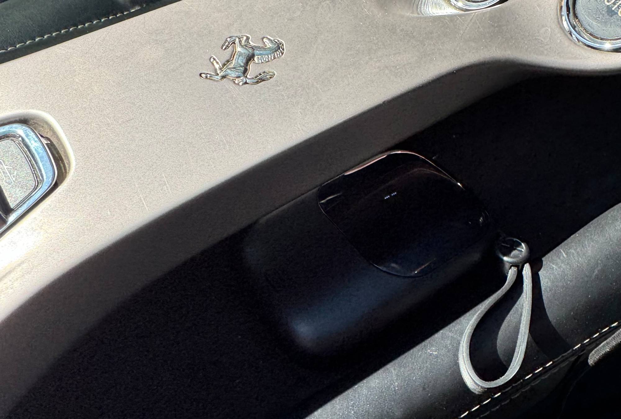 Chic TECH - Chic gadgets with a personal touch.