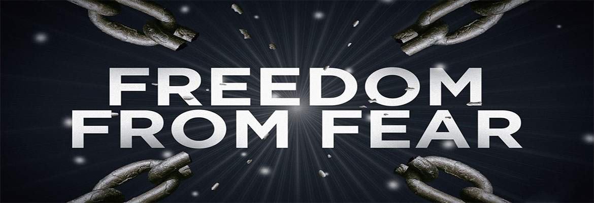 4 Effective Ways to Freedom From Fear — Bible Verses & Prayer to Calm Fear