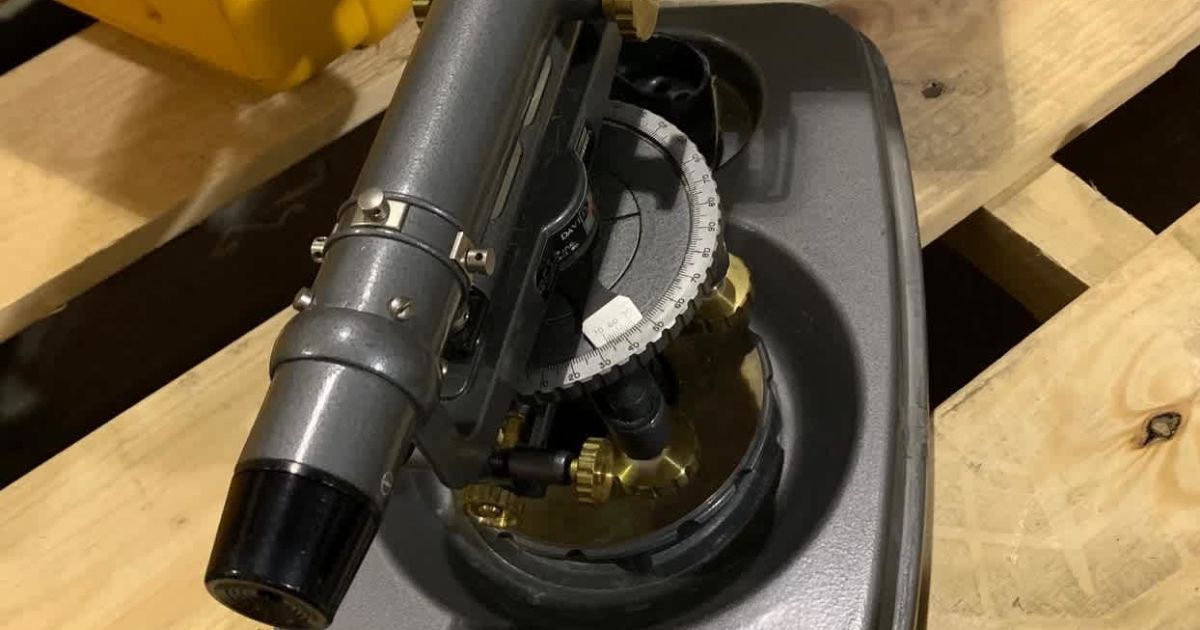 VIntage David White Instruments Survey Tool - BidCorp Auctions