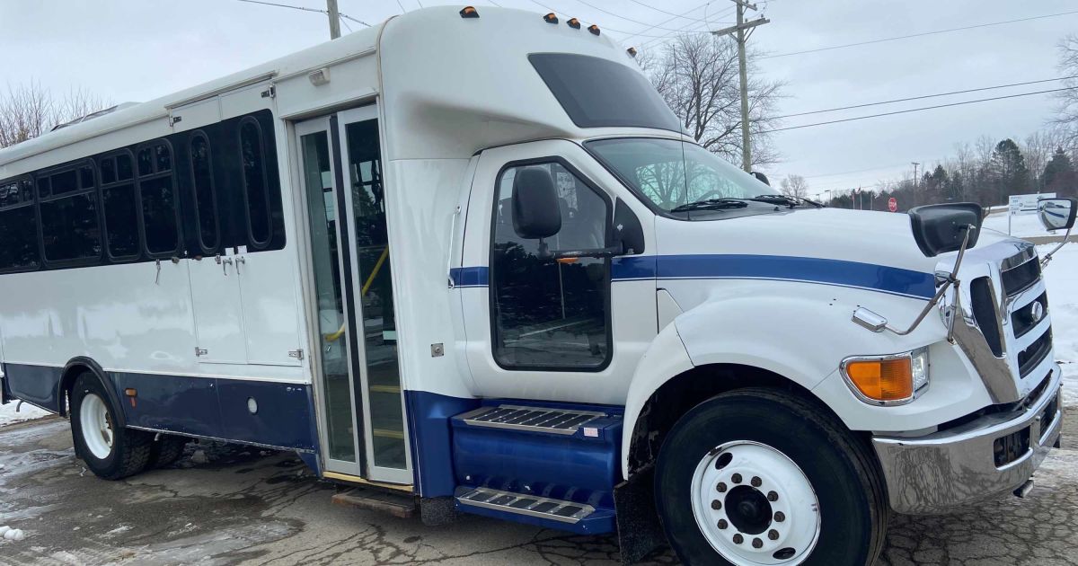 #2-2008 Ford F650 Glaval Bus, Miles; 441,777, Offsite; Bad Axe, Mi ...