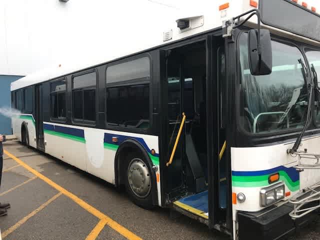 TOW OUT #520-2001 New Flyer D40LF Bus, Miles; 680,901, Offsite; (CATA ...
