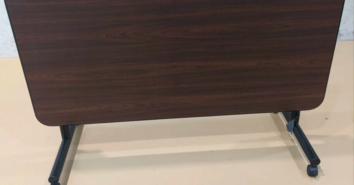 10 Side folding tables on wheels - BidCorp Auctions