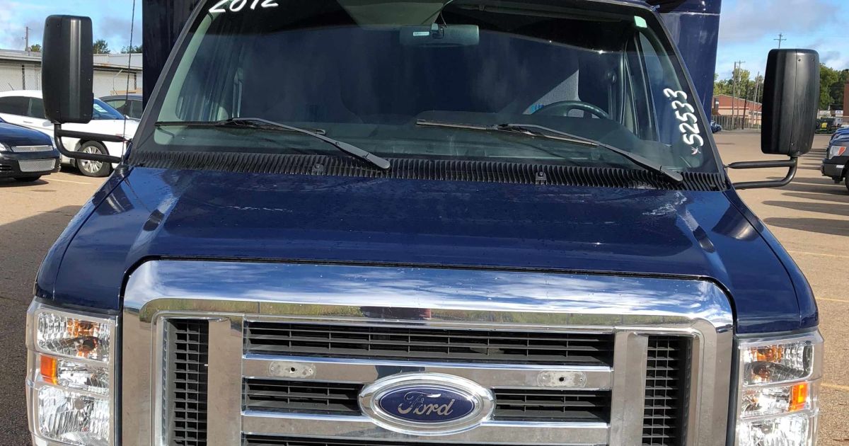 2012 Ford E450 2DR Starcraft Bus W/Generator 25,158 Miles #S2533 ...