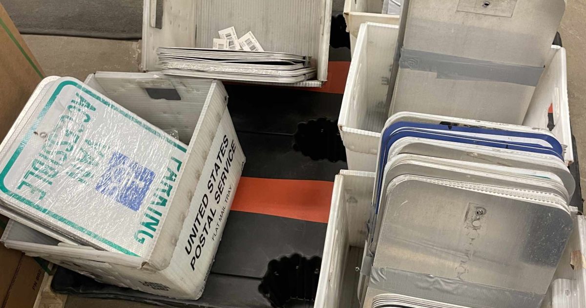 Misc. Parking Signs - BidCorp Auctions