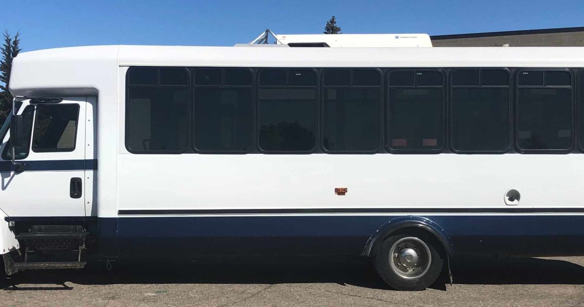 #35-2012 International Eldorado Bus, Miles; 241,838, Offsite; Bad Axe ...