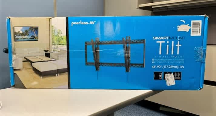Peerless-AV Smart Mount Tilt TV Wall Mount New in Box Offsite: Lansing ...