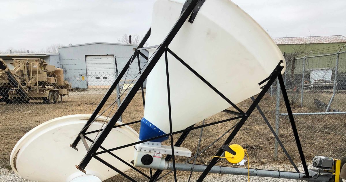 Salt Hopper W/Auger - MiBid Internet Auctions