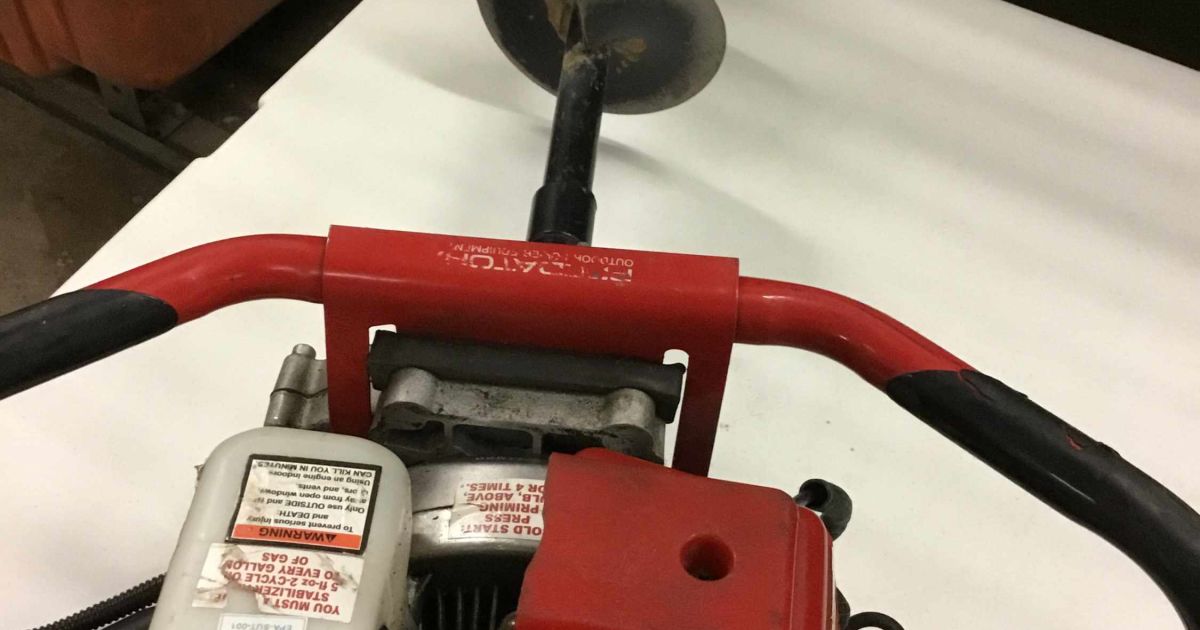 /Predator Gas Powerhead Auger Model #56257 - BidCorp Auctions