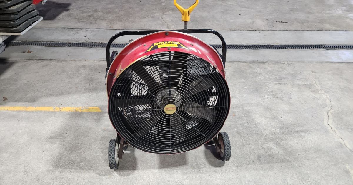 Tempest 24" Positive Pressure Fan - BidCorp Auctions