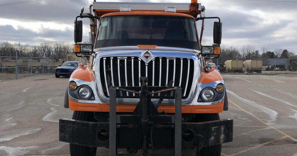 2011 International SA625 Dump/Snowplow Truck 30,523 Miles (4517) - BidCorp Auctions