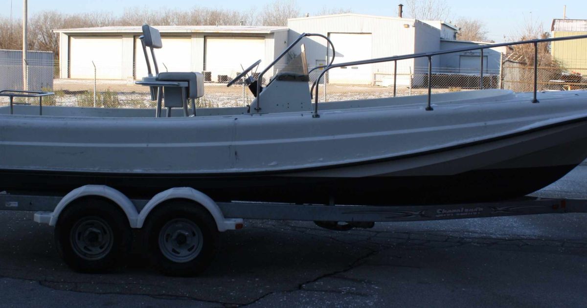 1979 Boston Whaler & 2013 ShoreLand’r Trailer - BidCorp Auctions