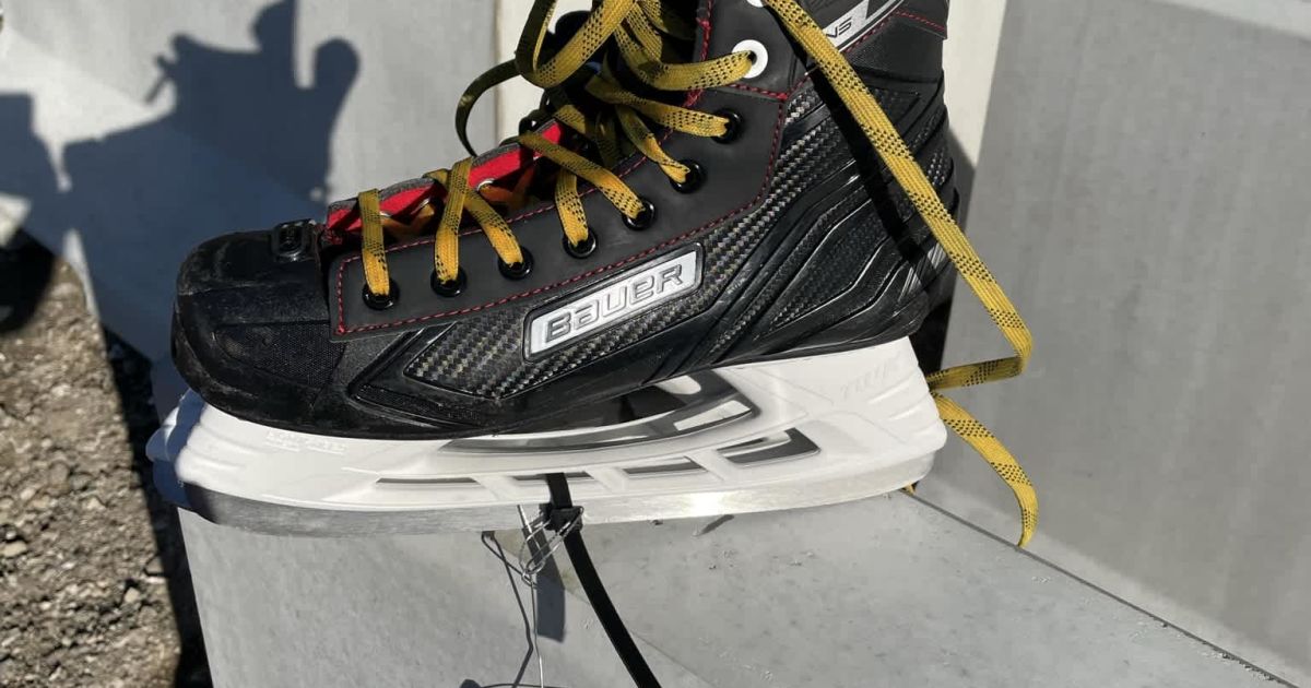 Used Bauer Ice Hockey Skates - BidCorp Auctions