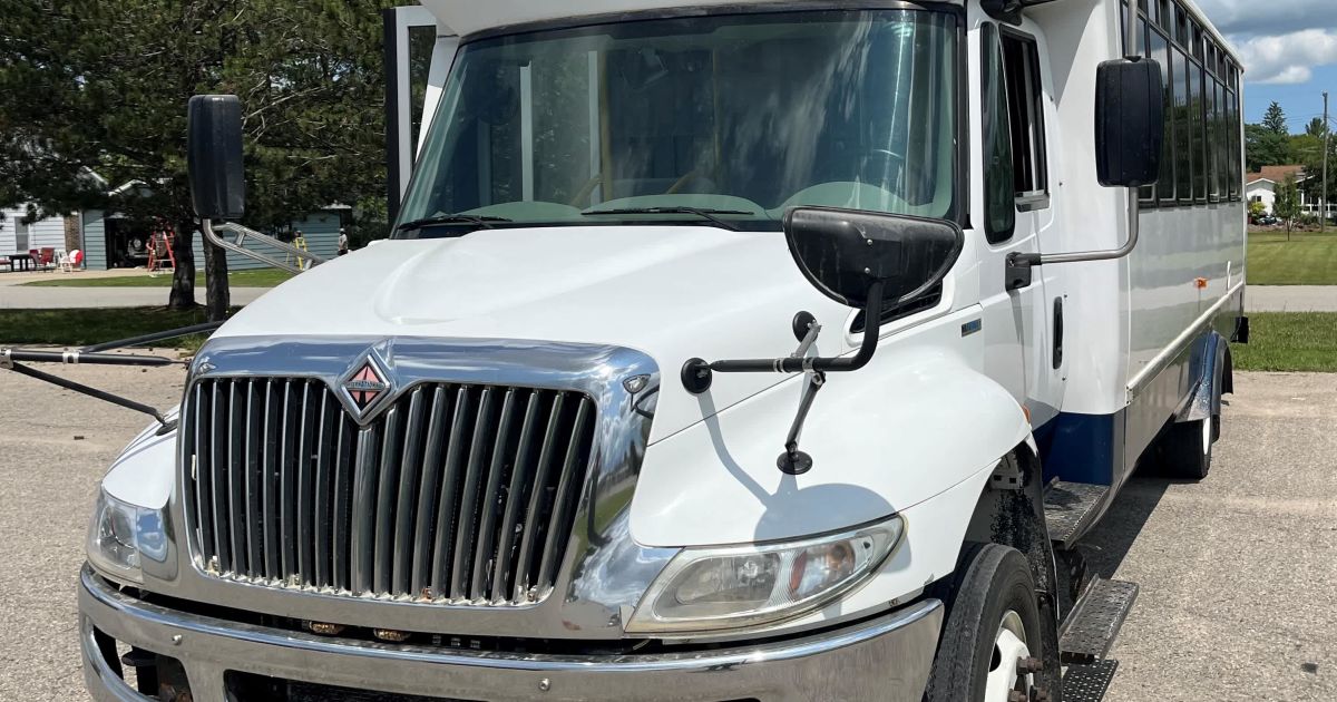 2011 International HC 24 Passenger Bus Offsite: Bad Axe, MI - BidCorp Auctions