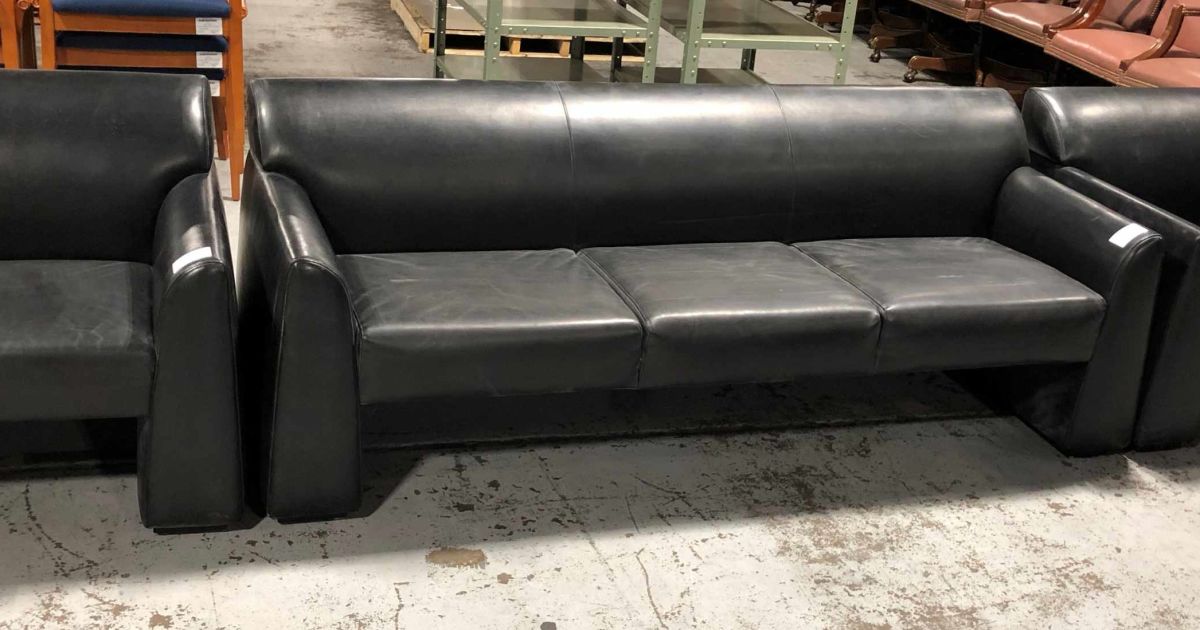 Sofa and 2 Matching Chairs - MiBid Internet Auctions