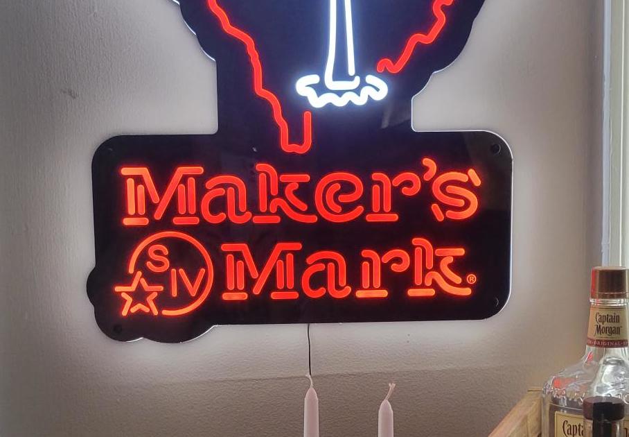 Marker's Mark Neon Sign | 2023livelikelondon | Bid Now ...