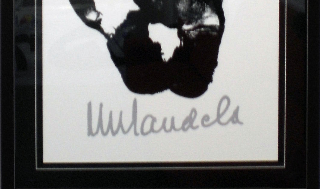 Nelson Mandela Hand of Hope Print | pmsfaustralia | Bid Now ...