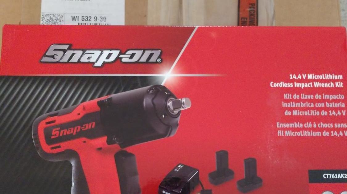 Snap On Cordless Impact Wrench kit | pta | Bid Now - ☑ $78 ...