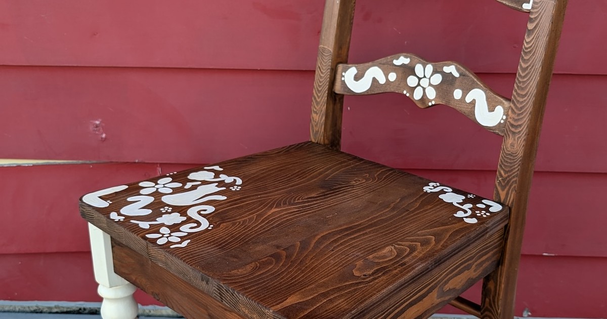 Natural Wood Grain Chair | pca2025 | Bid Now - ☑ $47 ...