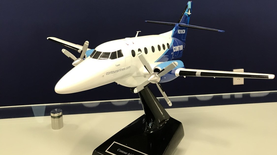 Contour Airlines Aircraft Model | biancapaigeauction | Bid N ...