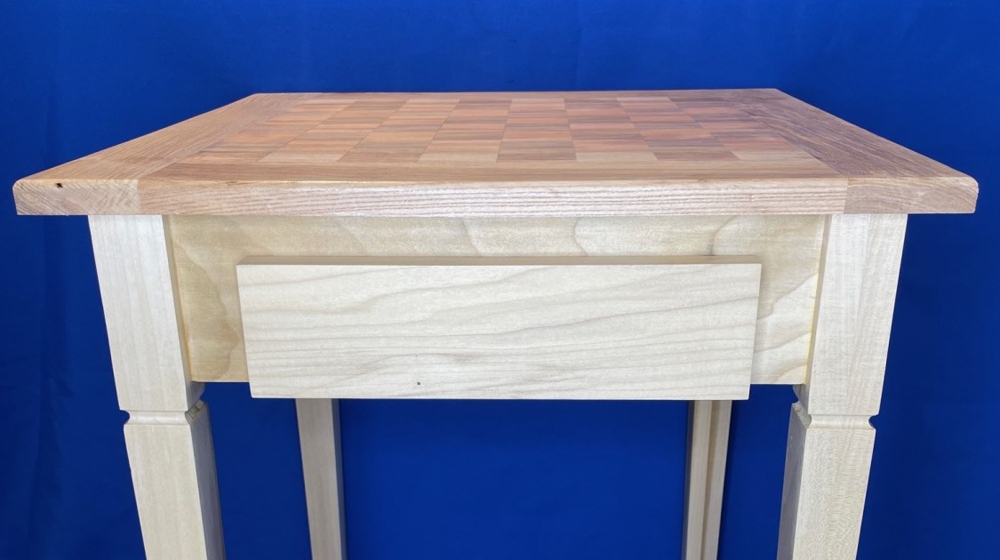 Checkerboard Table | tth21 | Bid Now - ☑ $25 ...