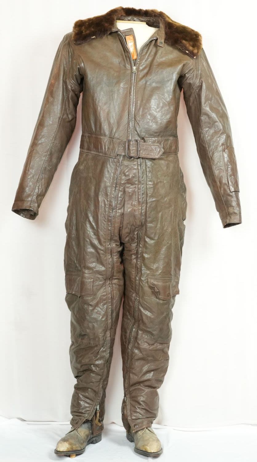 LIFETIME US MILITARIA COLLECTION PART I – Uniforms, Headgear, Equipment ...