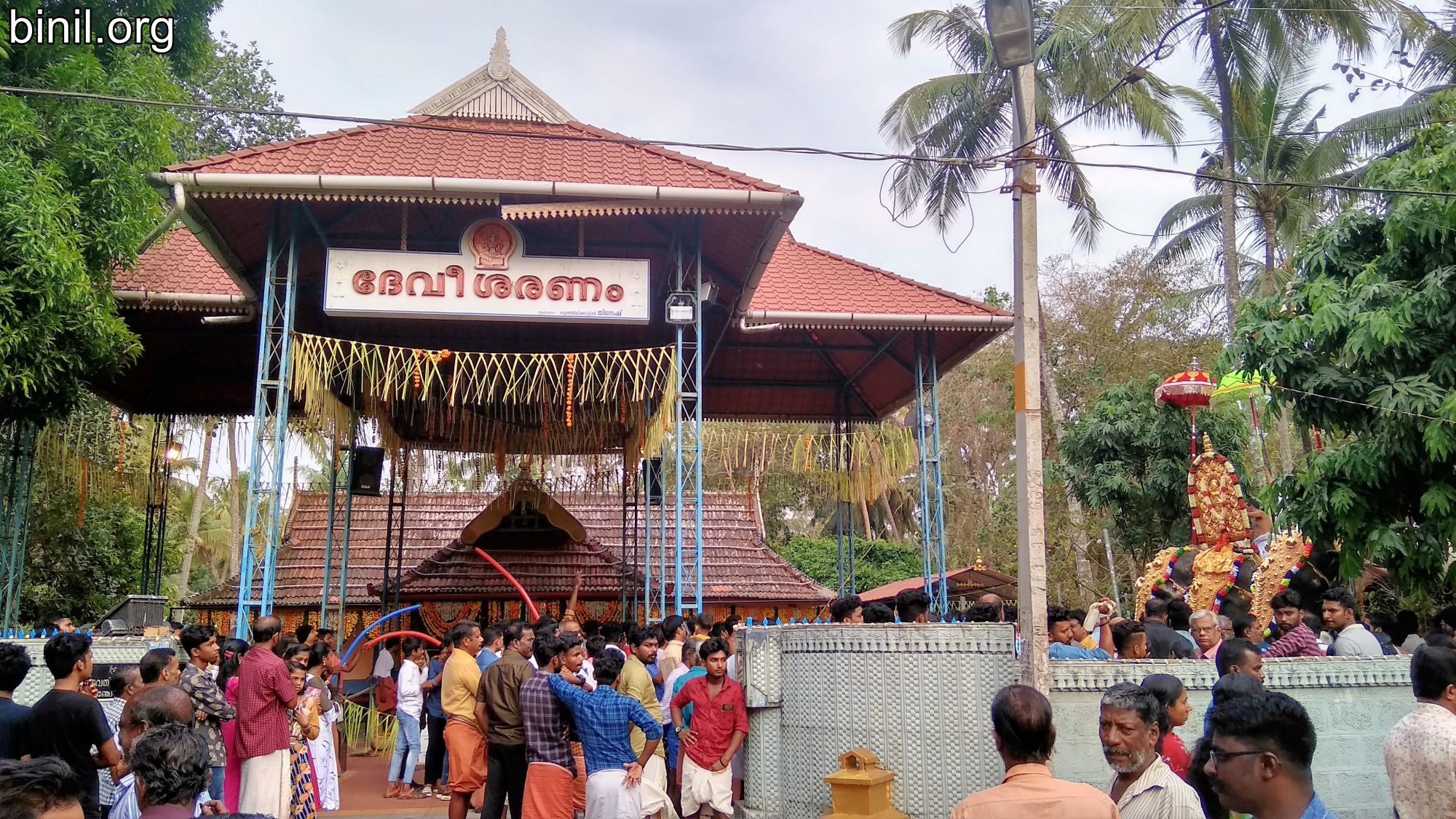 Anchery Kavu Bhadrakali Temple, Thrissur - Binil's Travelogue