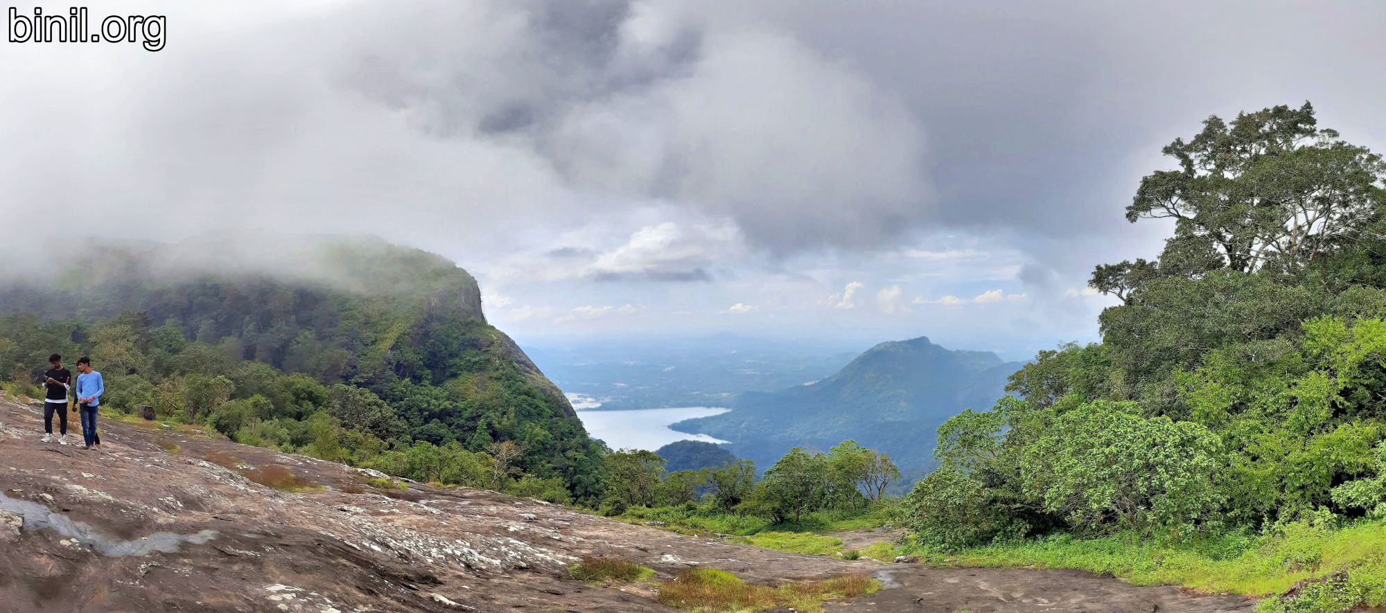 Nelliyampathy - the ultimate poor man's paradise? - Binil's Travelogue